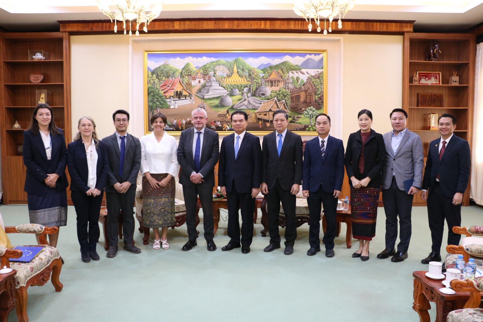 European Union announces new €45 million new package of Global Gateway assistance for Lao PDR | EEAS